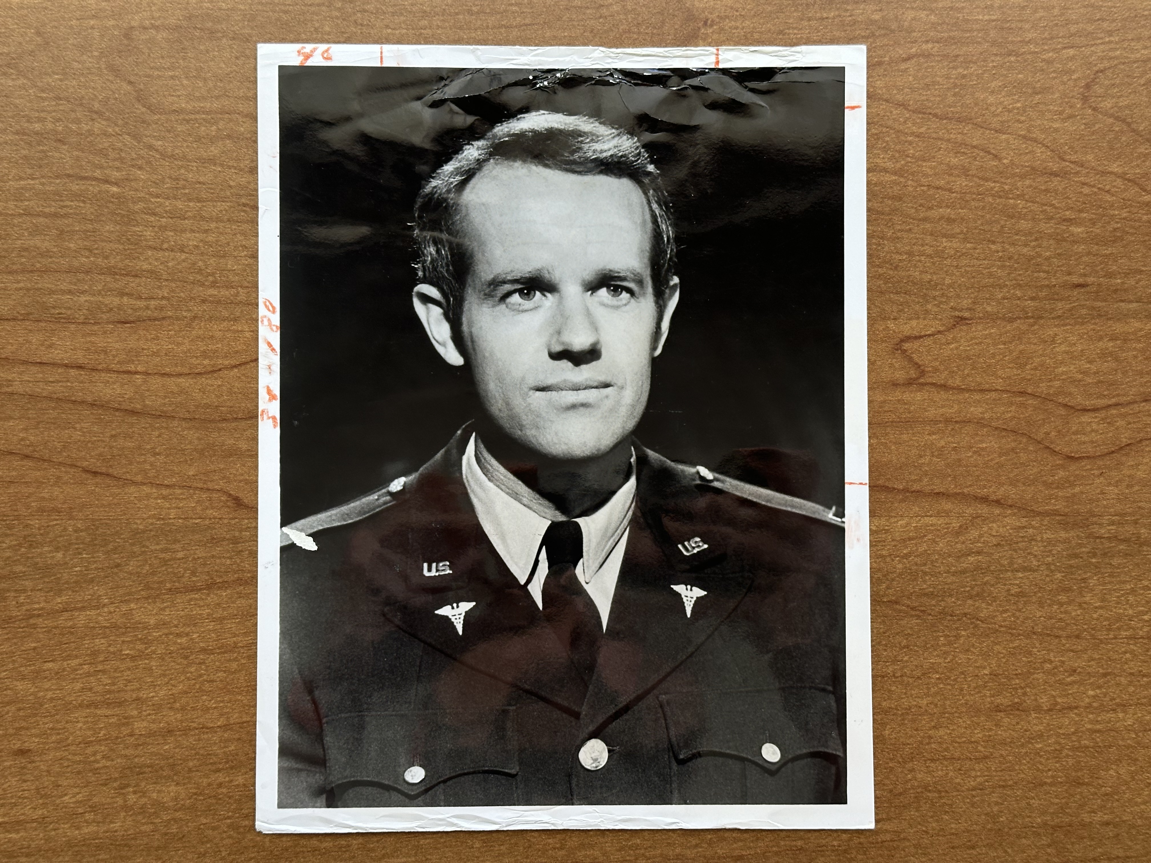 Press Pass 35: Press Pass 35: Mike Farrell Joins M*A*S*H – The M*A*S*H ...